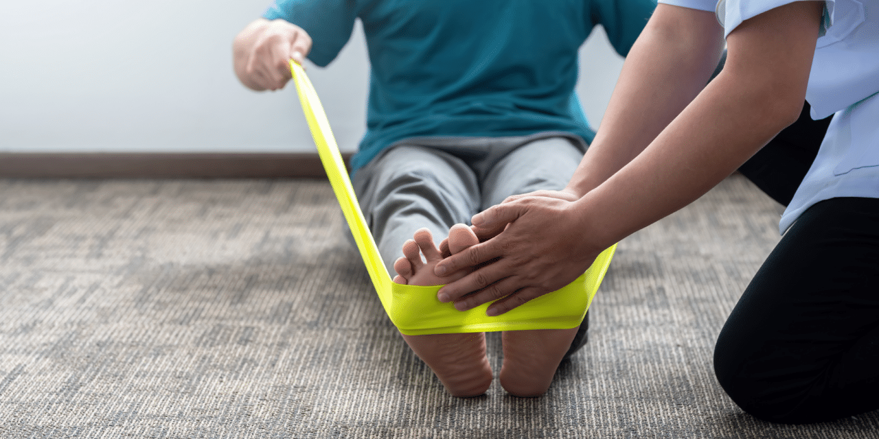 Stretches that Help with Achilles Tendinitis | Richardson Podiatry Center